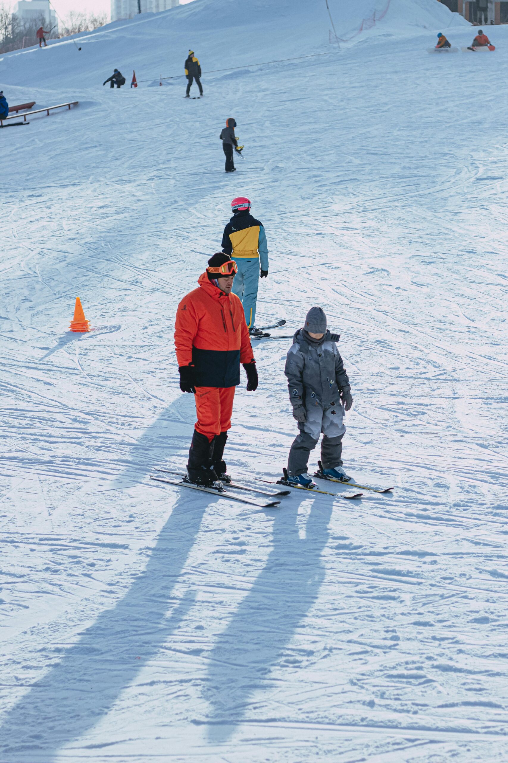 Self-Taught Skiing Vs. Ski School: Which Is Right For You? - Glory of ...