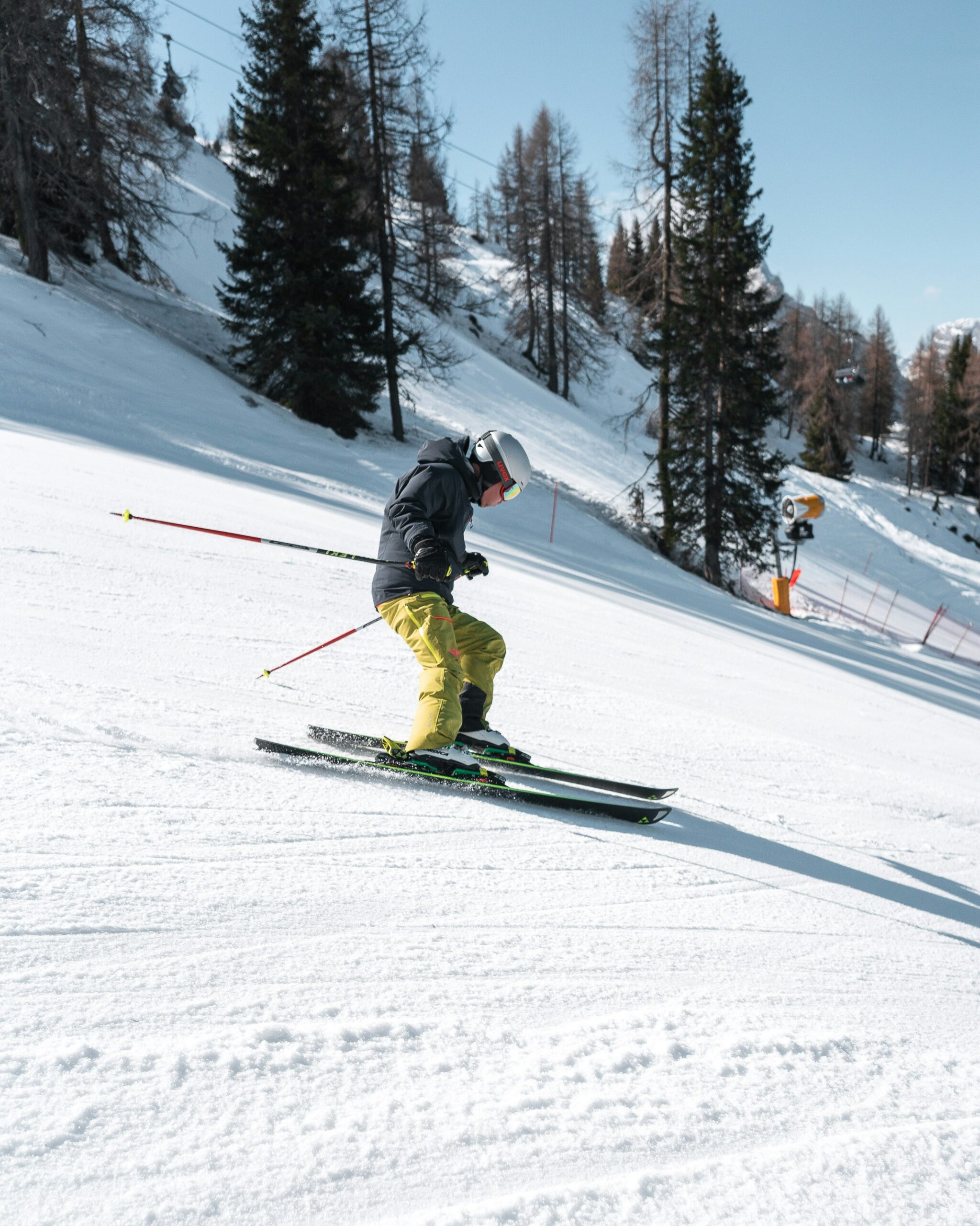 Self-Taught Skiing Vs. Ski School: Which Is Right For You? - Glory of ...